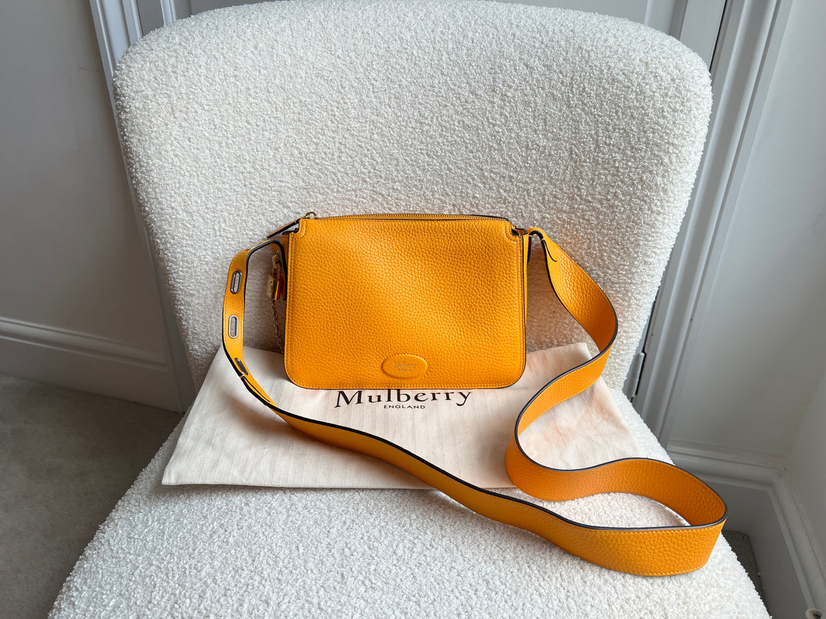 Mulberry Billie in Double Yellow Small Classic Grain (RRP £895 ...